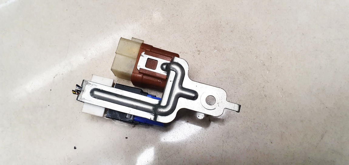 2523079963 used Relay module Nissan X-Trail 2005 2.2L - EIS00944991 ...