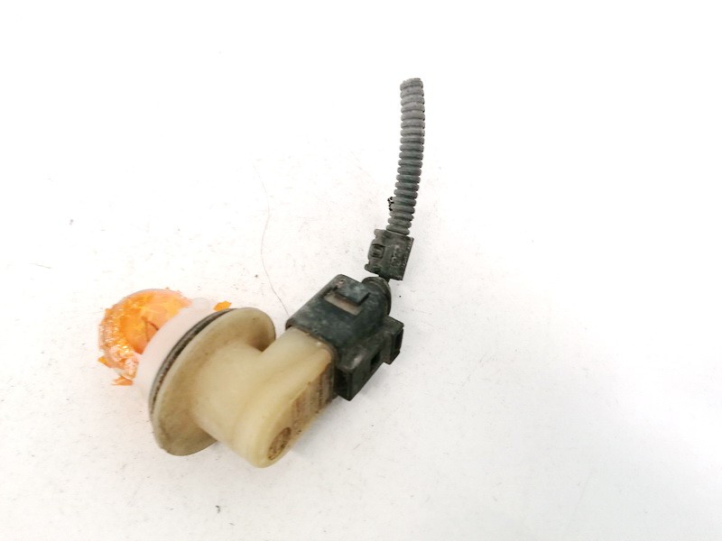 USED USED Front Indicator Bulb Holder Audi A3 2002 1.9L - EIS01645003 ...