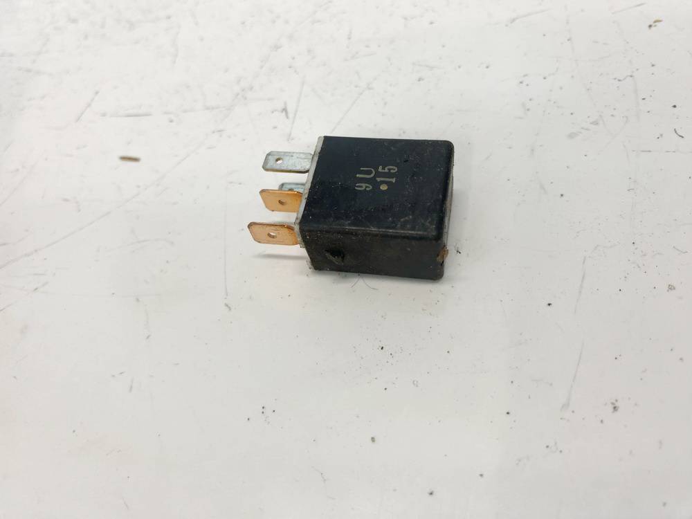 9098702012 166700-0870 Relay module Toyota Yaris Verso 2000 1.3L ...