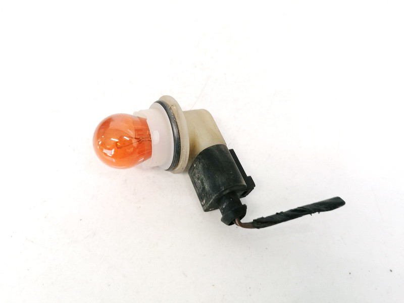 USED USED Front Indicator Bulb Holder Audi A3 2002 1.9L - EIS01645017 ...
