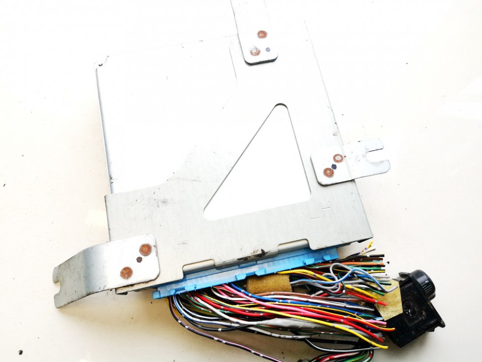 22611ad70b ja18000du9 ECU Engine Computer (Engine Control Unit) Subaru ...