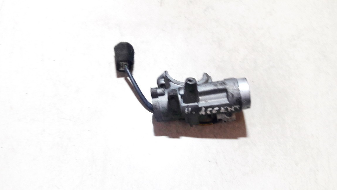 used used Ignition Starter Switch Hyundai Accent 2000 - EIS00985039 ...