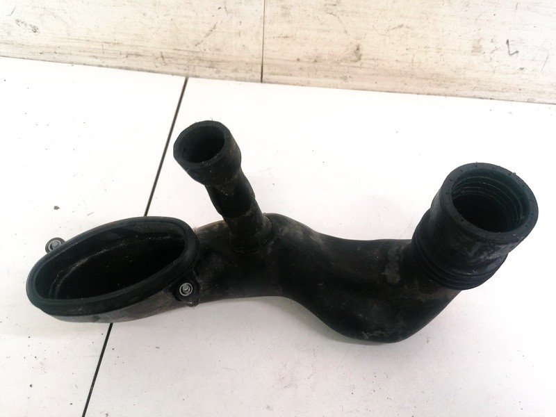 13717791646 11564310 TURBO INTERCOOLER PIPE HOSE BMW 3-Series 2006 2.0L ...