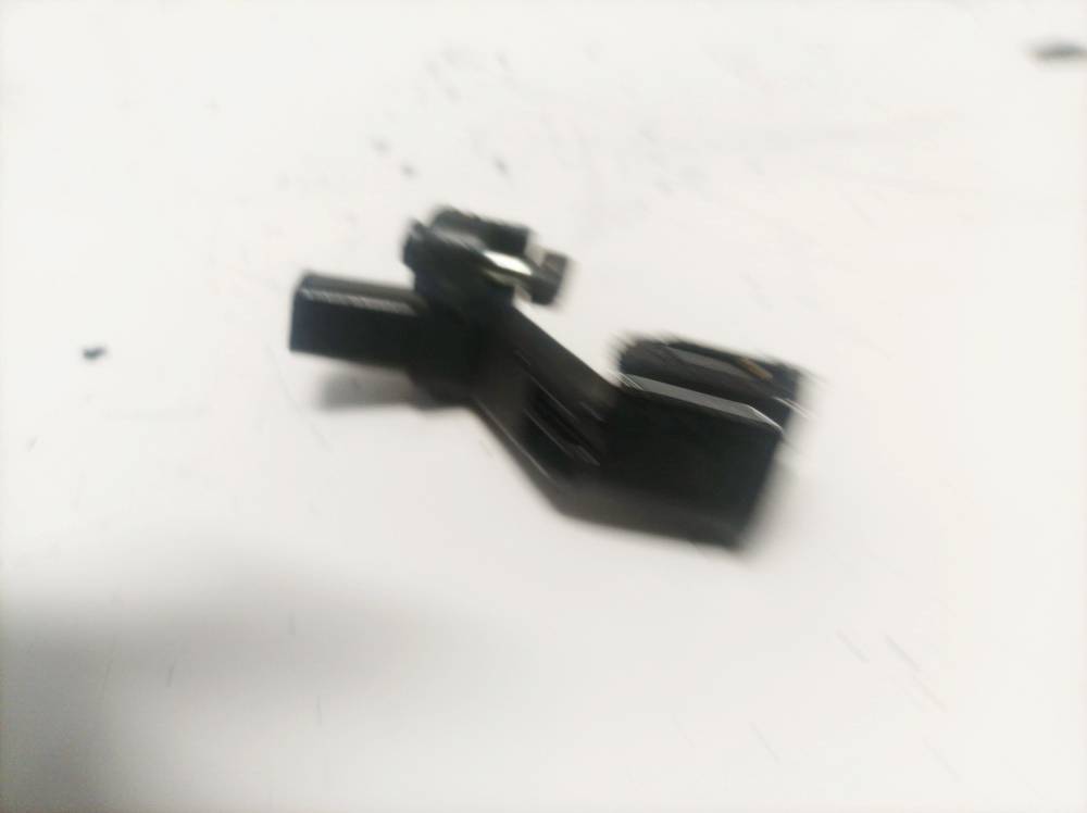 032906433 used Crankshaft Position Sensor Seat Ibiza 2009 1.6L ...