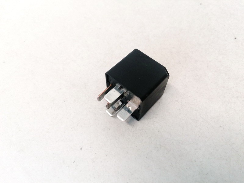 F0AB14B192AA F0AB-14B192-AA, G1UHQ Relay module Ford Focus 2000 1.8L ...