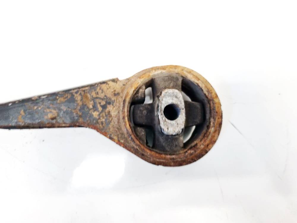 8200175102 8200175102 Engine Mount Bracket and Gearbox Mount Bracket ...