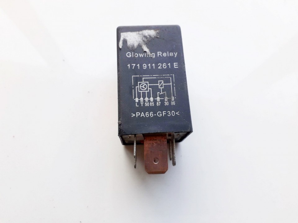 171911261e 896046 Relay module Audi 100 1992 2.4L - EIS00815132 | Used ...