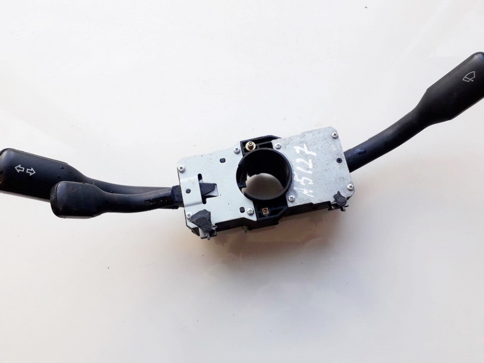 8253061 used Turn Indicator and wiper stalk switch Audi 100 1992 2.4L ...