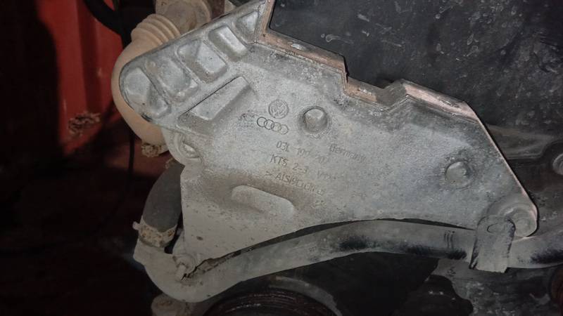 03L199207 Audi TT 2008 Engine Mount Bracket and Gearbox Mount Bracket ...