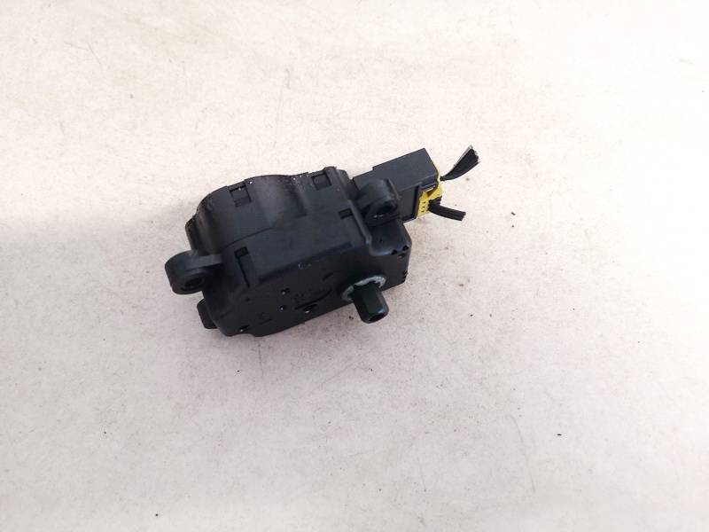 a2038201642 Heater Vent Flap Control Actuator Motor Mercedes-Benz C ...