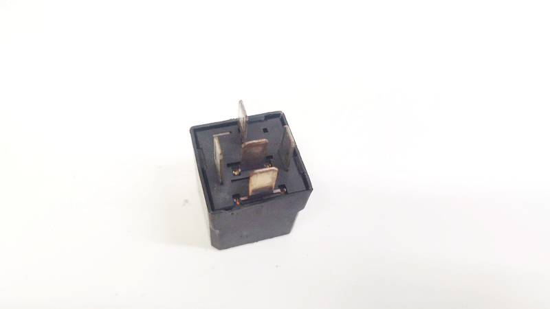 04727370AA 50732 Relay module Chrysler 300C 2006 2.7L - EIS02175235 ...