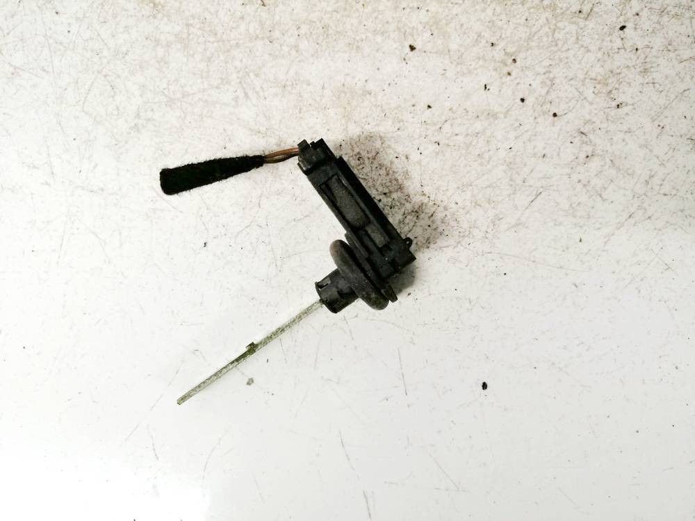 4b0820539 used Intake Air Temperature Sensor (Cabin Air Temperatur ...