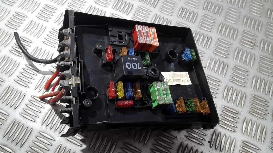 1k0937125a 271598730 Fuse box Volkswagen Golf 2006 1.4L - EIS00495313 ...