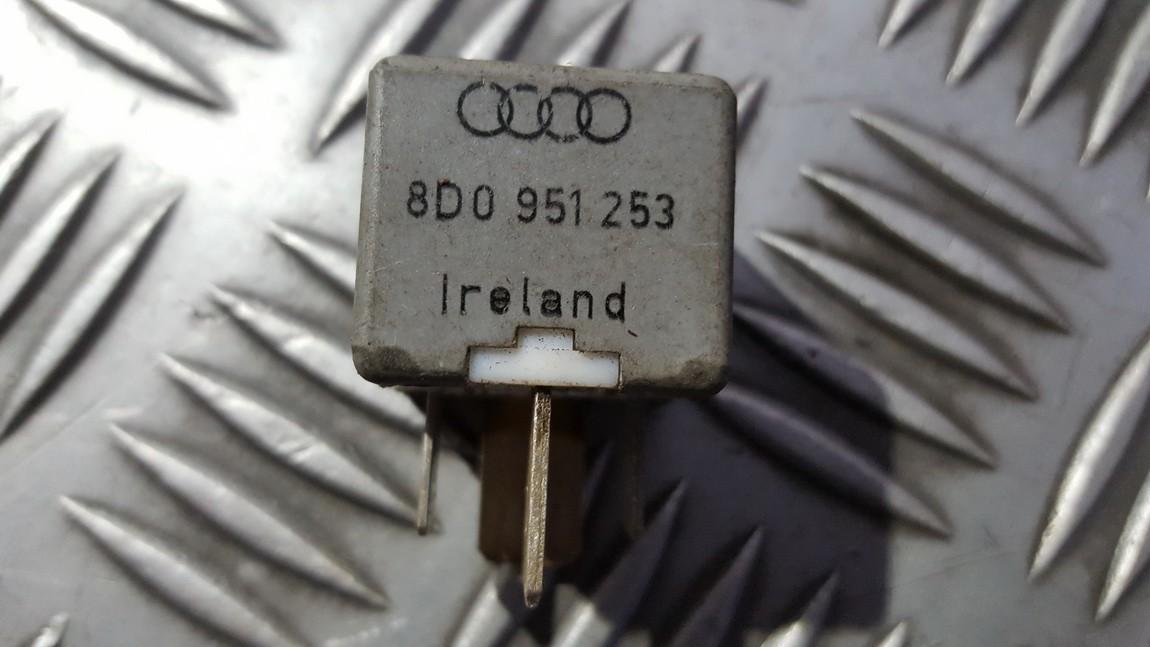 8d0951253 899312000 Relay module Audi A4 1997 - EIS00325318 | Used Auto ...