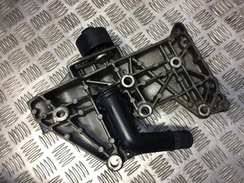 820058132 used Engine Mount Bracket and Gearbox Mount Bracket Renault ...