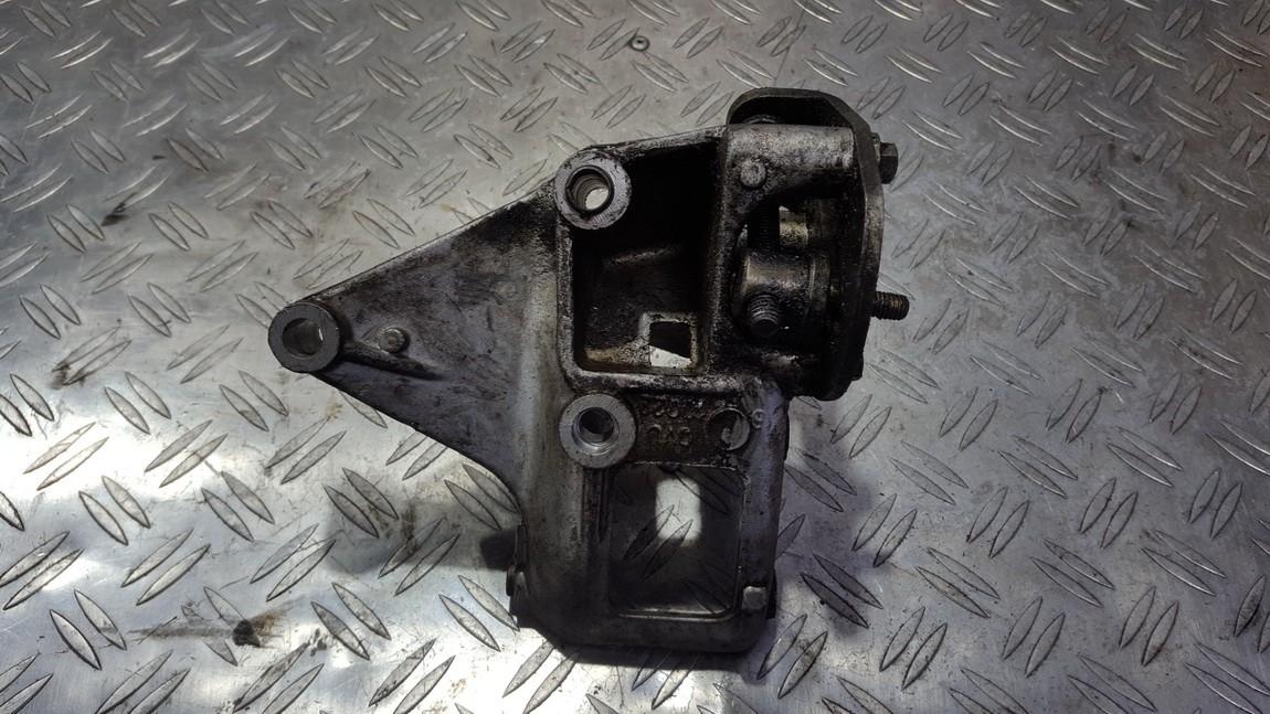 Engine Mount Bracket and Gearbox Mount Bracket Rover 200-Series 1999 1 ...