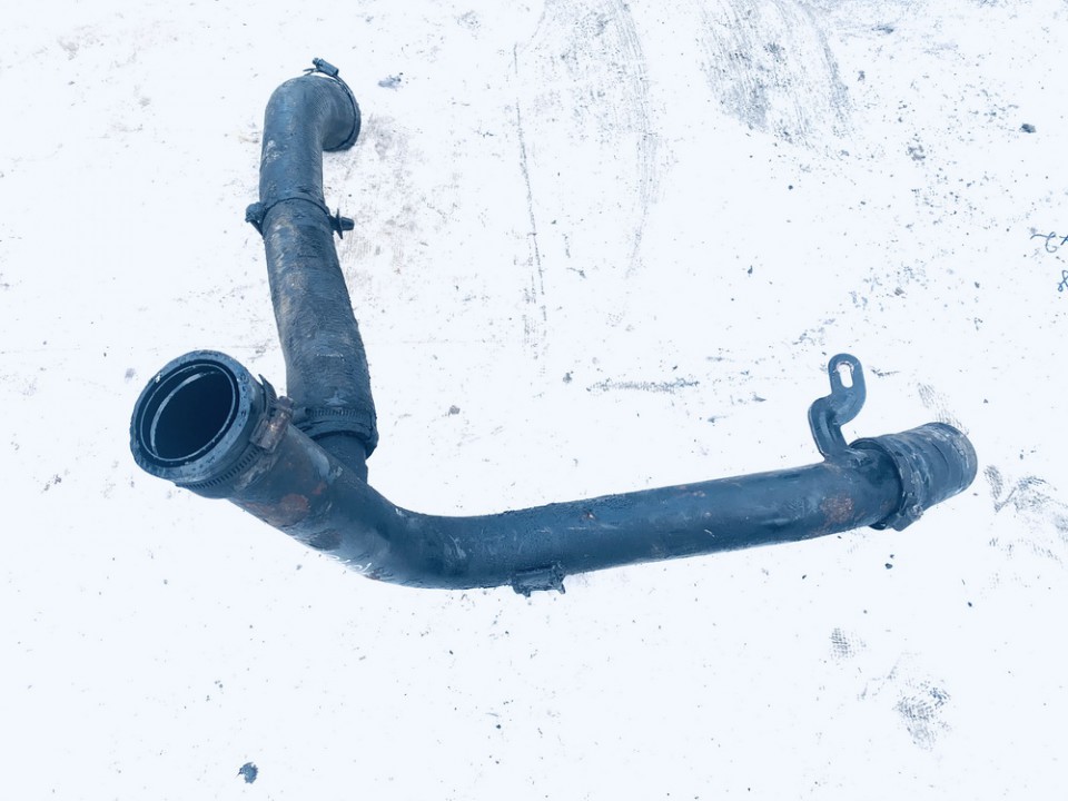 used used TURBO INTERCOOLER PIPE HOSE Volvo C30 2010 2.0L - EIS01185445 ...