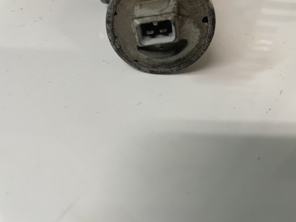 0280140551 037906457E Fuel Injection Idle Air Control Valve Volkswagen ...