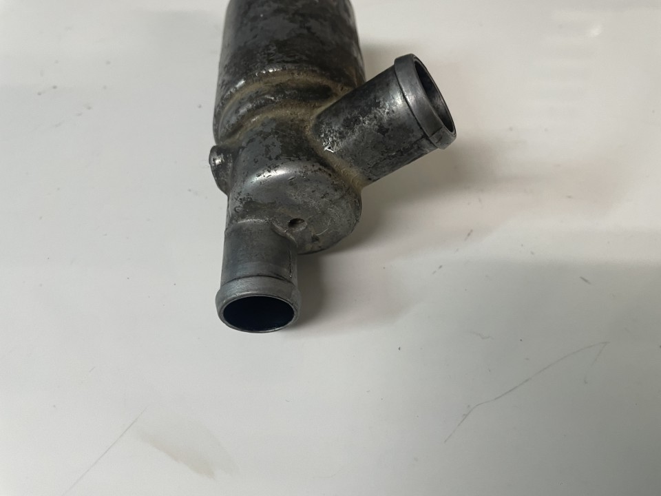 0280140551 037906457E Fuel Injection Idle Air Control Valve Volkswagen ...