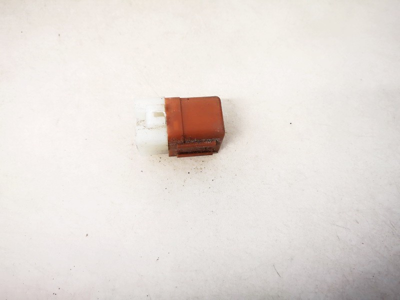 2523079964 used Relay module Nissan Maxima 2001 4EUR EIS01415496 | Used ...