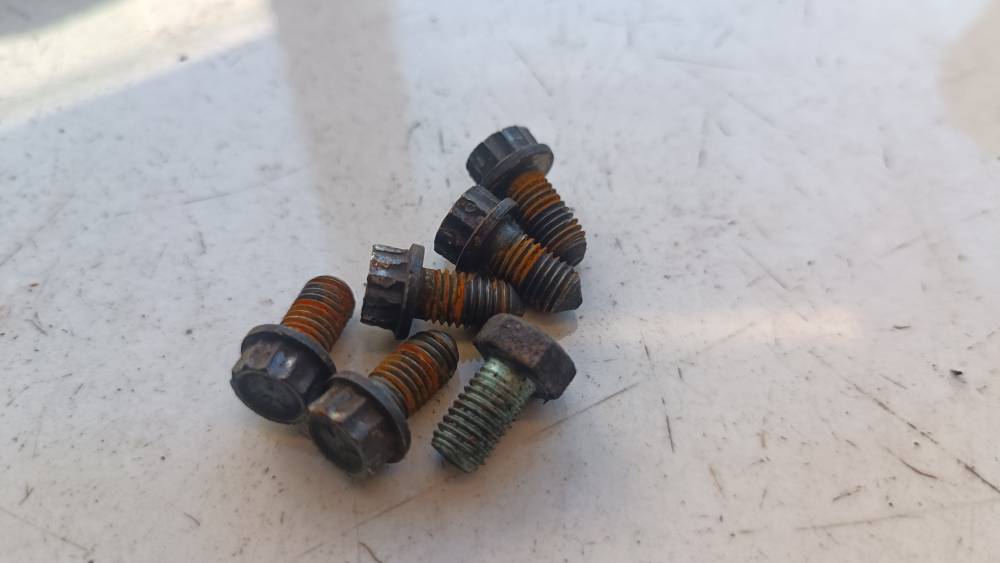 used used Pressure Plate screw Volkswagen Passat 2005 2.0L ...
