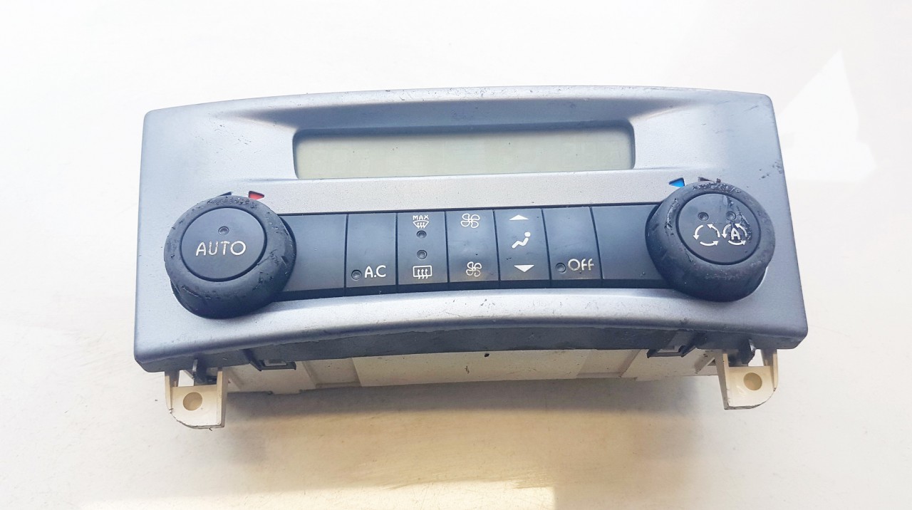 8200181132D 5248520101 Climate Control Panel (heater control switches ...