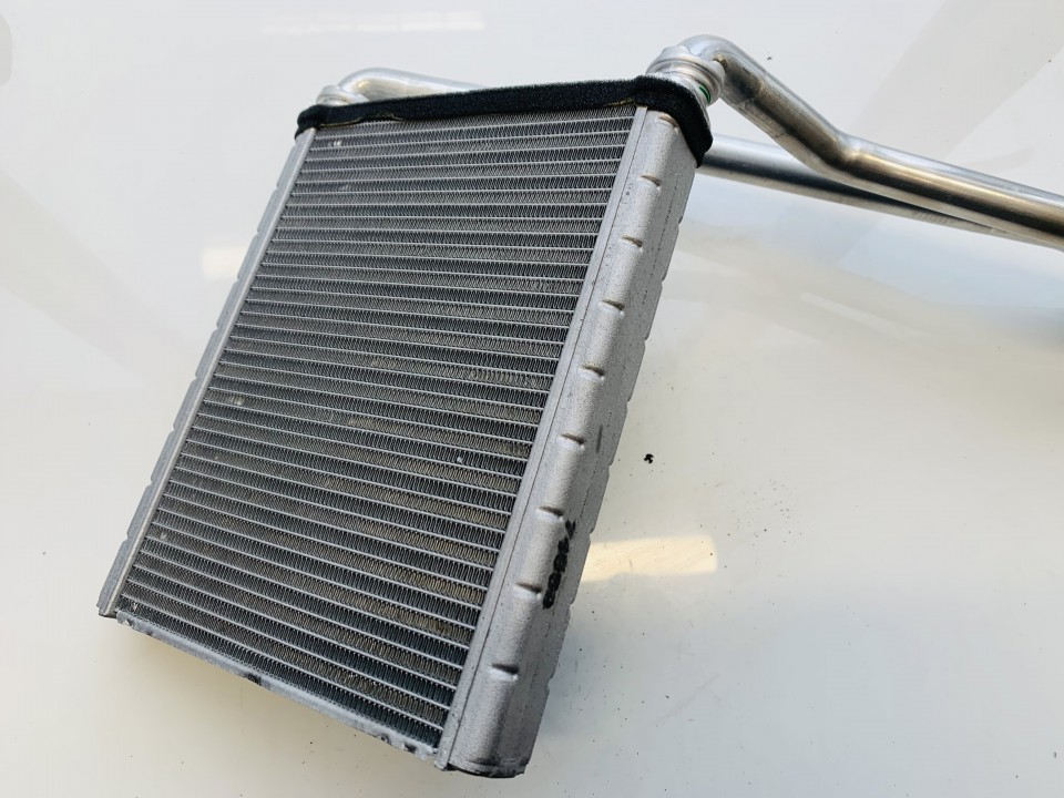 used used Heater radiator (heater matrix) Toyota Yaris 2017 1.3L ...