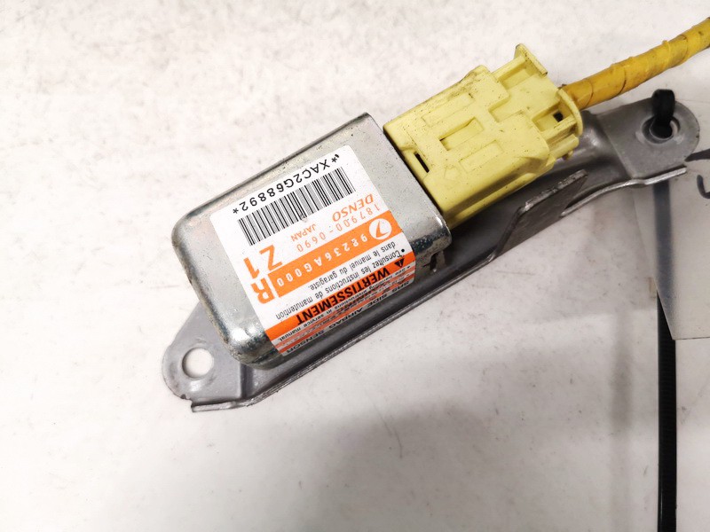89236ag000 18700-0690 Srs Airbag crash sensor Subaru Legacy 2005 2.0L ...