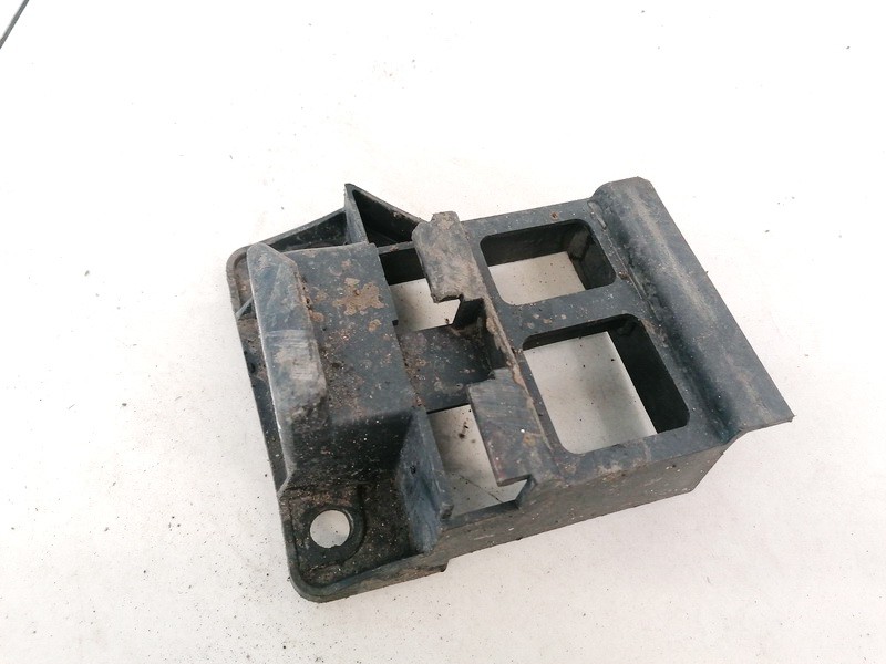 A9068850263 USED Front Bumper mounts Mercedes-Benz Sprinter 2011 ...