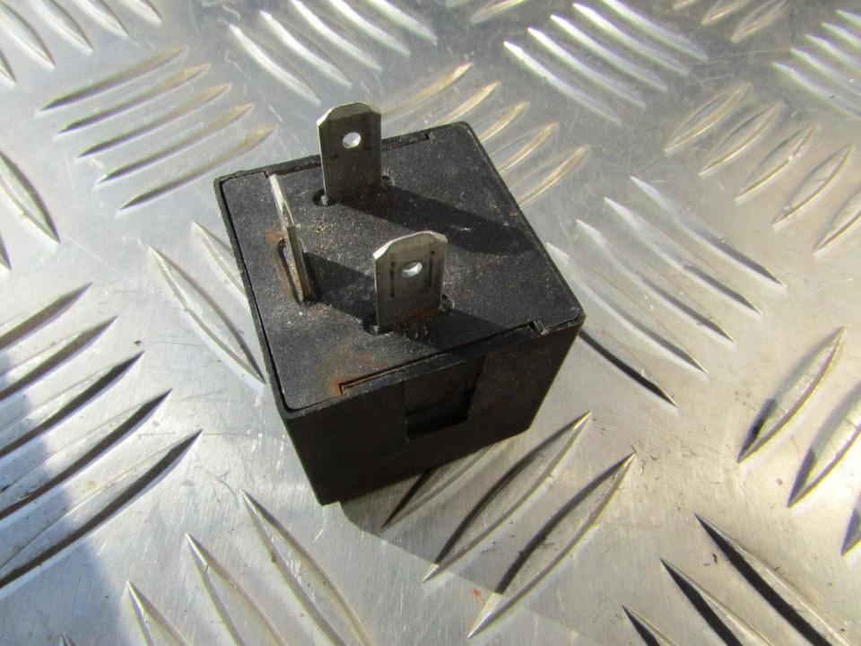 MB953383 72BM000 Relay module Volvo S40 1999 - EIS00445698 | Used Auto ...