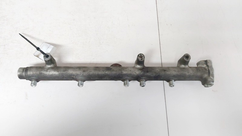 3140027000 31400-27000, c0445214026, 6454892 Fuel injector rail ...