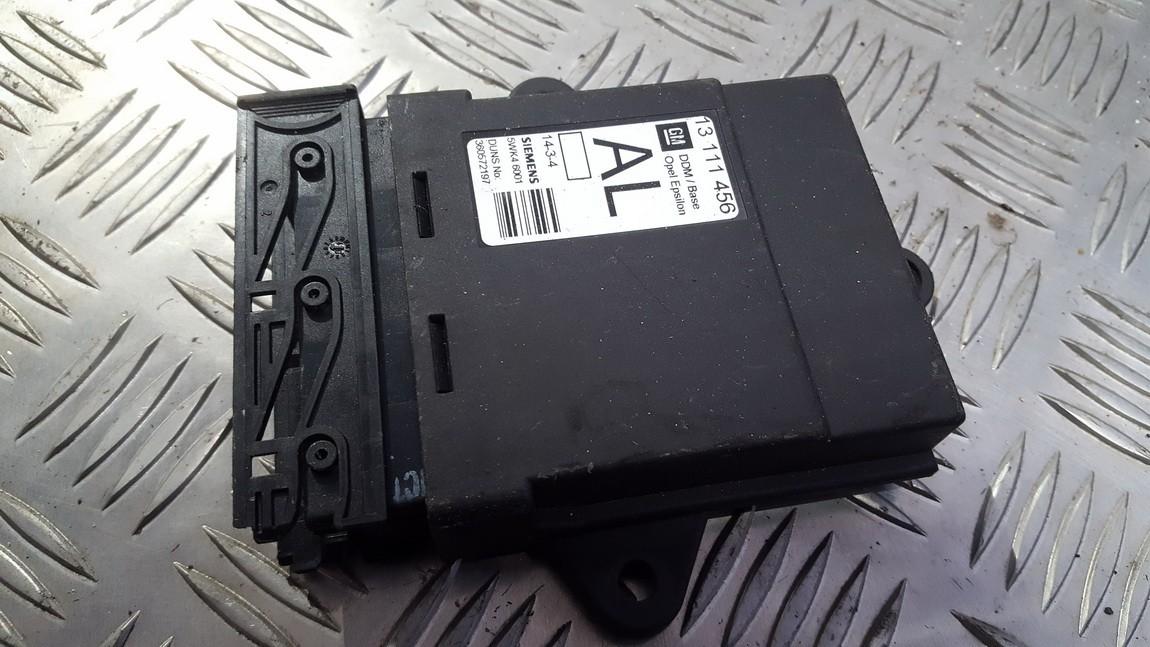 13111456 5wk46001 Door control relay (DOOR CONTROL UNIT MODULE ECU ...