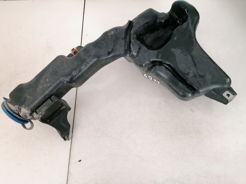 a2048601560 a2048690020 Windshield Washer Reservoir tank (WASHER BOTTLE ...