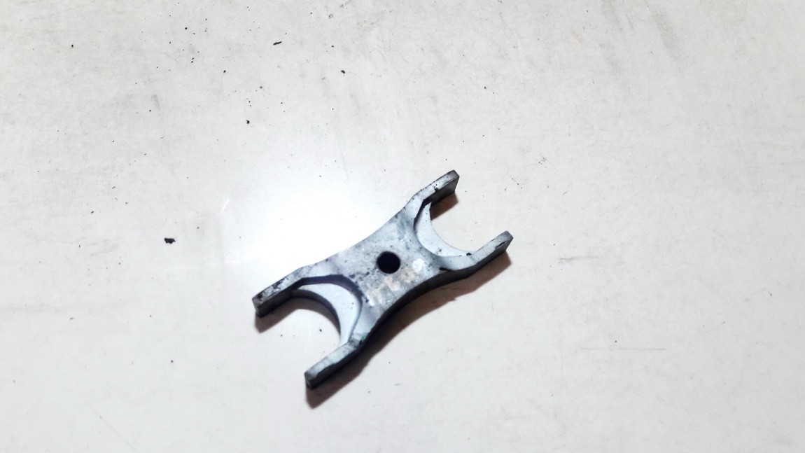 USED USED Injector Holder Volkswagen Caddy 2014 2.0L - EIS00995814 ...