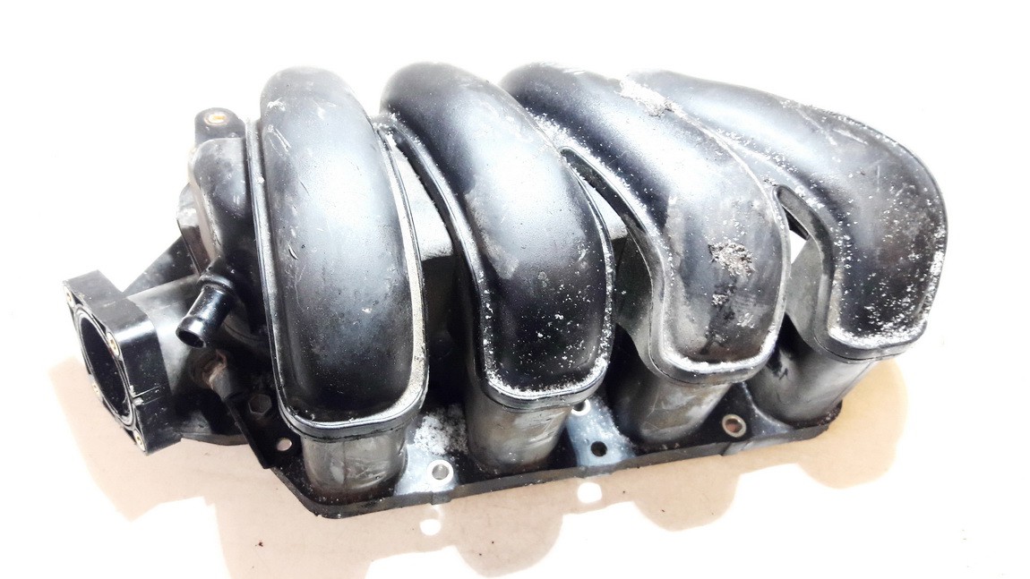 used used Intake manifold (Inlet Manifold) Toyota Corolla Verso 2007 1 ...