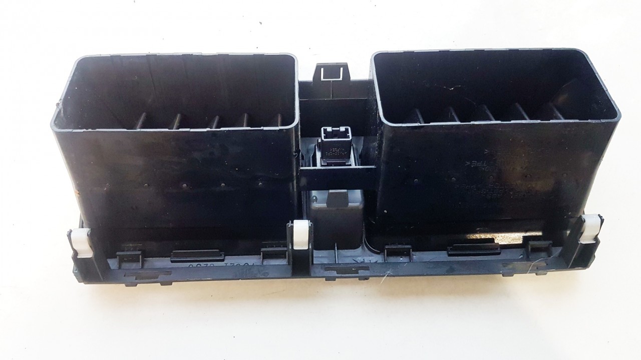 7361062J00 73610-62J00, 73610-62J00-S1S Hazard switch Suzuki Swift 2007 ...