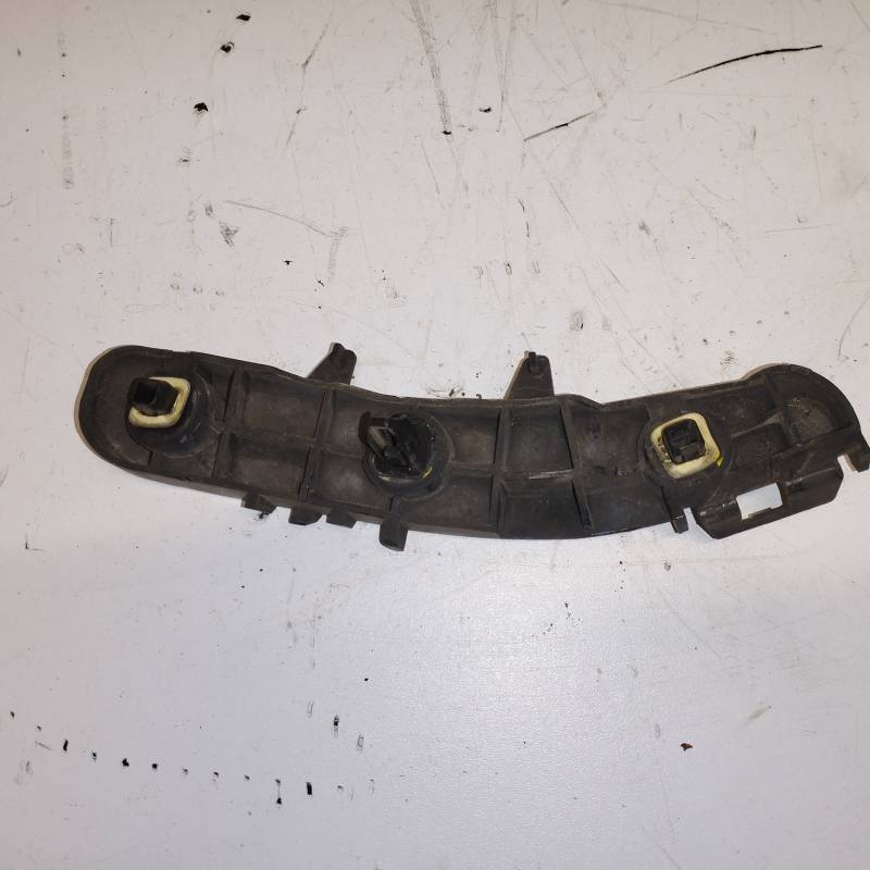 5257705010 52577-05010 Rear Bumper mounts (BUMPER BRACKET) right Toyota ...