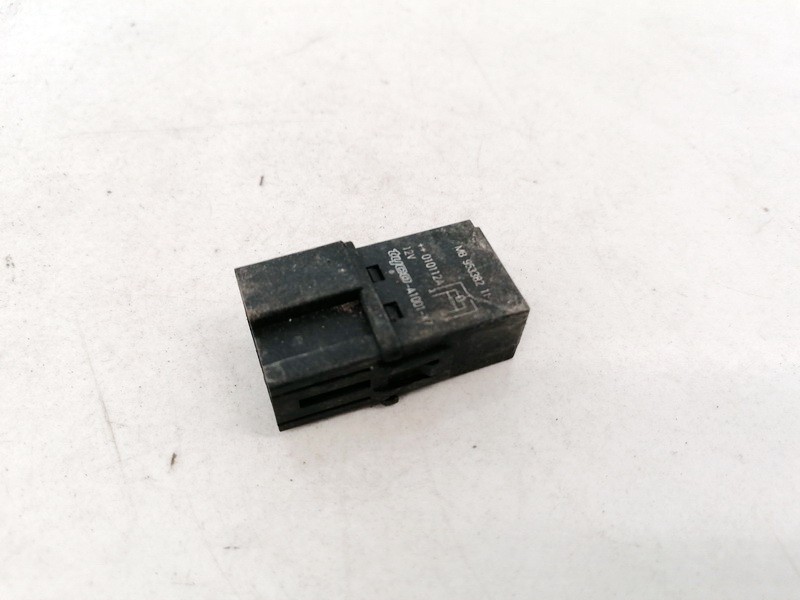 MB9533821L V23074, MB953382 Relay module Volvo S40 1998 2.0L ...