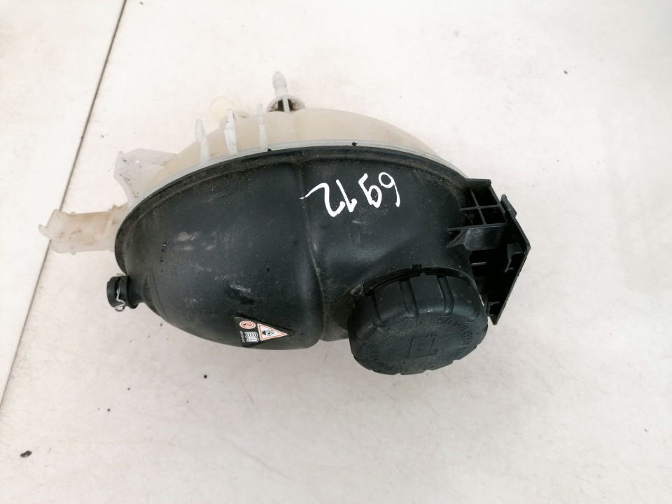 a2045000749 used Expansion Tank coolant (RADIATOR EXPANSION TANK BOTTLE ...