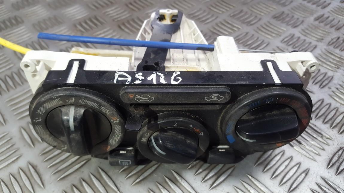 101011 N106999R Climate Control Panel (heater control switches) Nissan ...