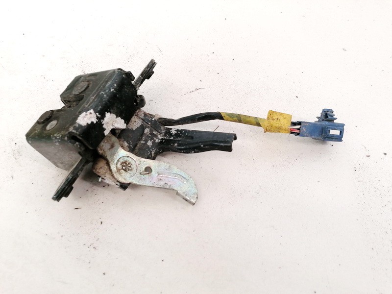 USED USED Rear Trunk Lid Lock Latch Toyota Yaris 1999 1.8L ...