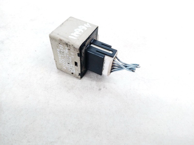 8198050030 81980-50030, 066500-4650 Relay module Toyota Avensis Verso ...