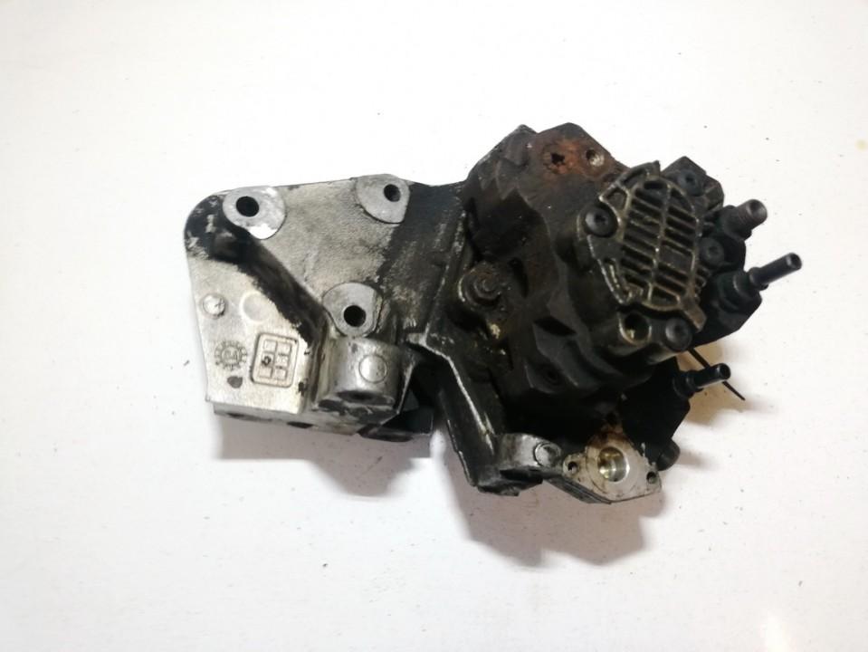 0445010075 8200108225 High Pressure Injection Pump Renault Laguna 2003 ...