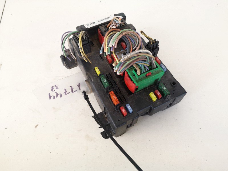 9650663880 used Fuse box Lancia Phedra 2004 2.0L - EIS01636000 | Used ...