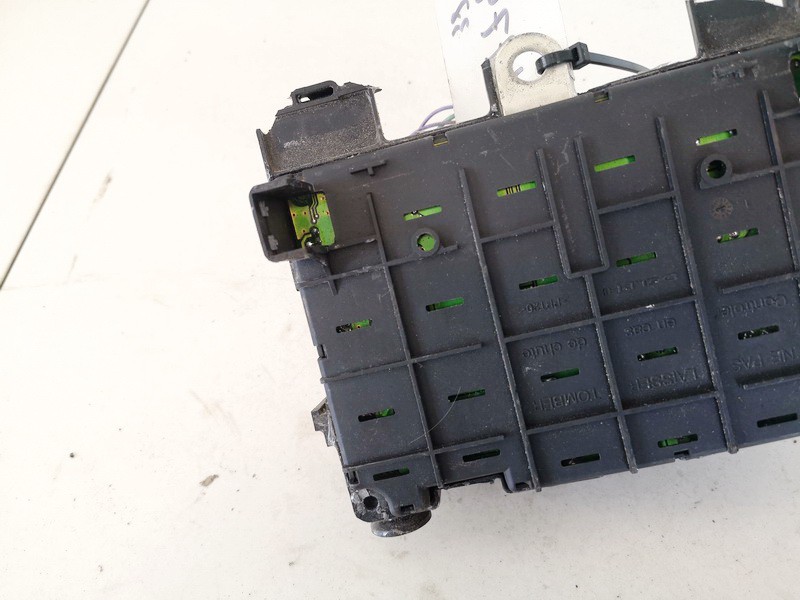 9650663880 used Fuse box Lancia Phedra 2004 2.0L - EIS01636000 | Used ...