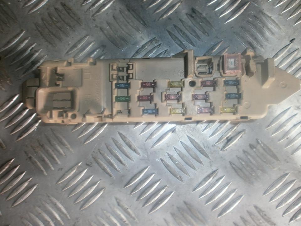 Fuse box Mazda 323 1997 1.5L - EIS00016030 | Used Auto Parts Shop
