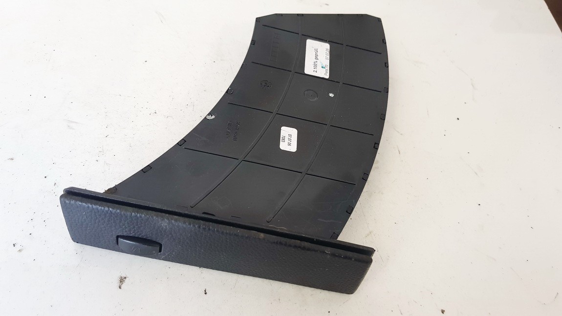 5145706310404 51457063104-04, 12145110 Cup holder and Coin tray BMW 5 ...