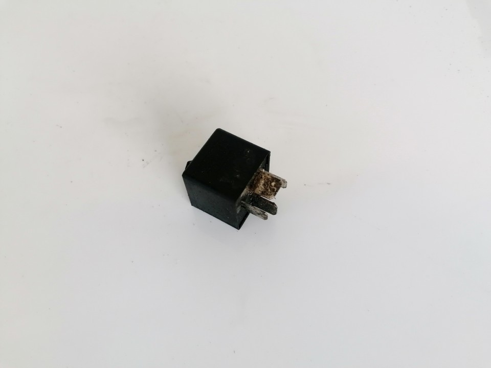 93bg14n089ca v23136-j4-x1 Relay module Ford Escort 1995 - EIS01406051 ...