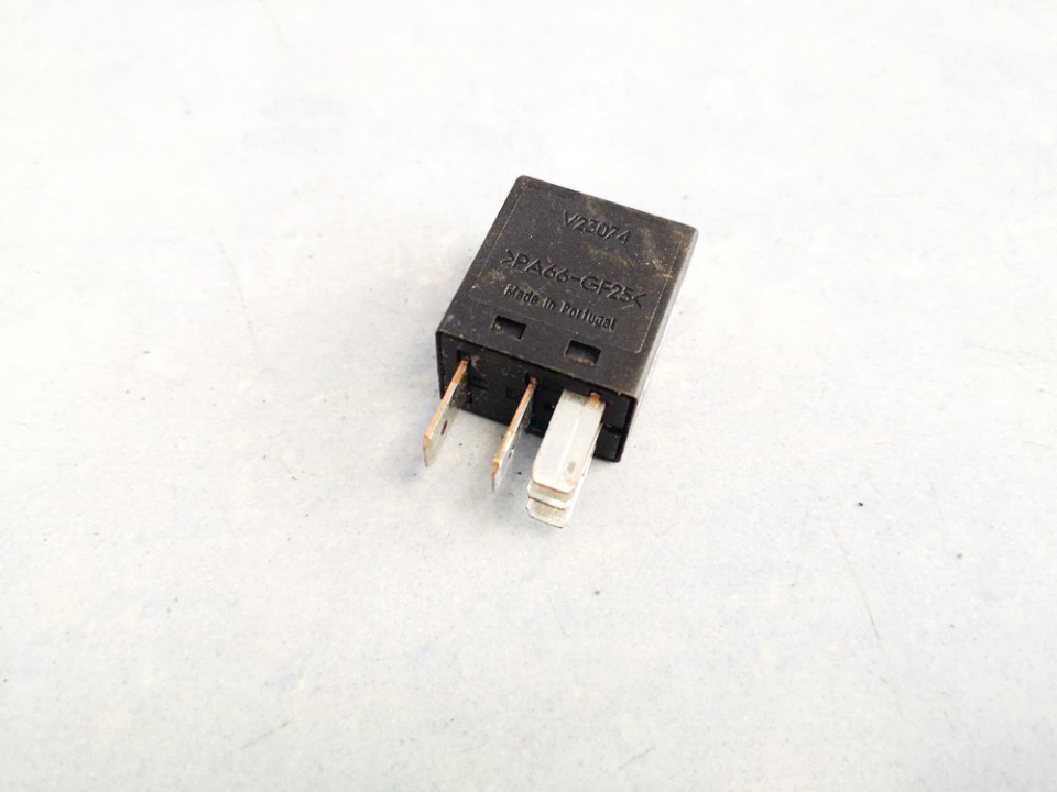 7M0951253C 95VW10K705EA Relay module Volkswagen Passat 2008 ...