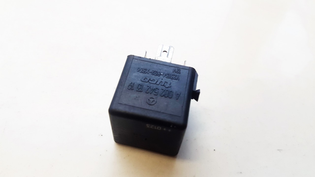A0025421319 USED Relay module Mercedes-Benz S-CLASS 2001 3.2L ...